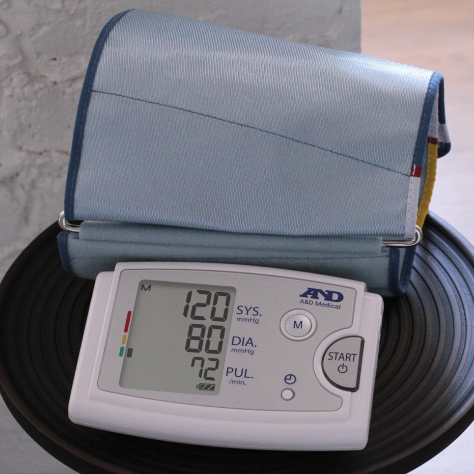A&D LifeSource Upper Arm Blood Pressure Monitor w/ XL Cuff (UA-789AC ...